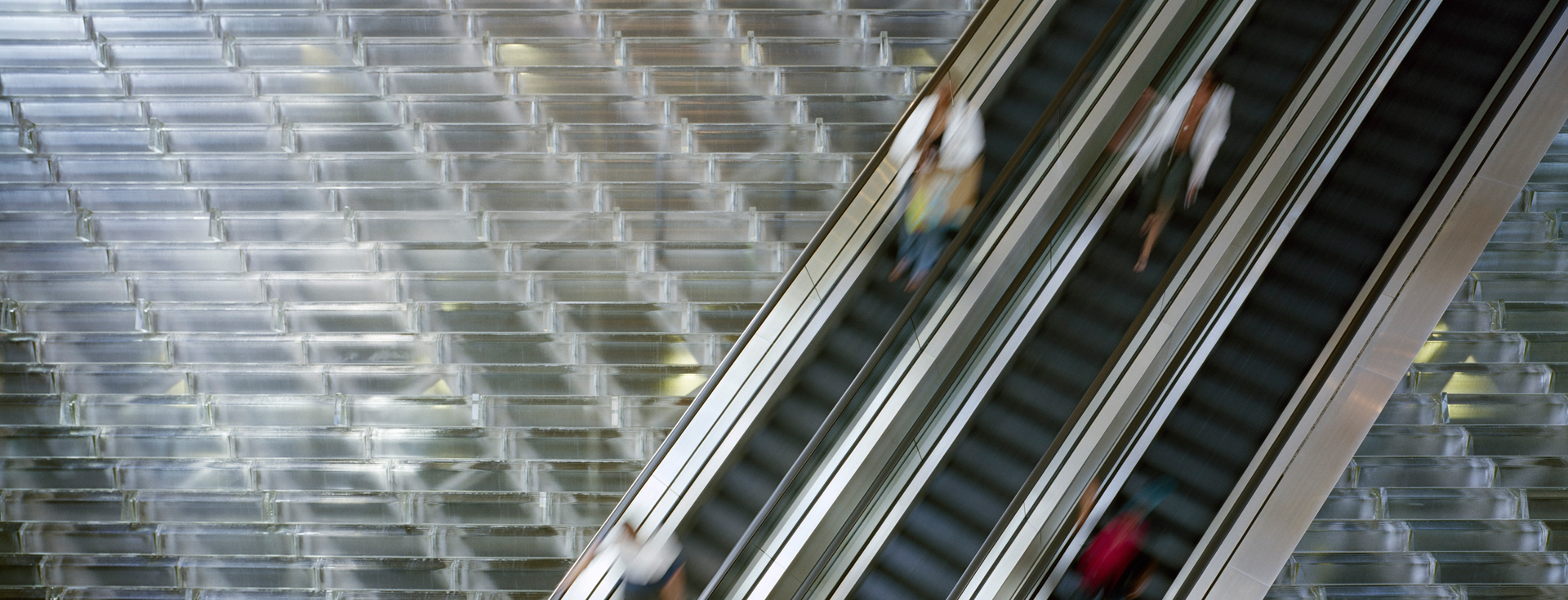 Hearst Tower Ice Fall and Café - Adamson and AAI